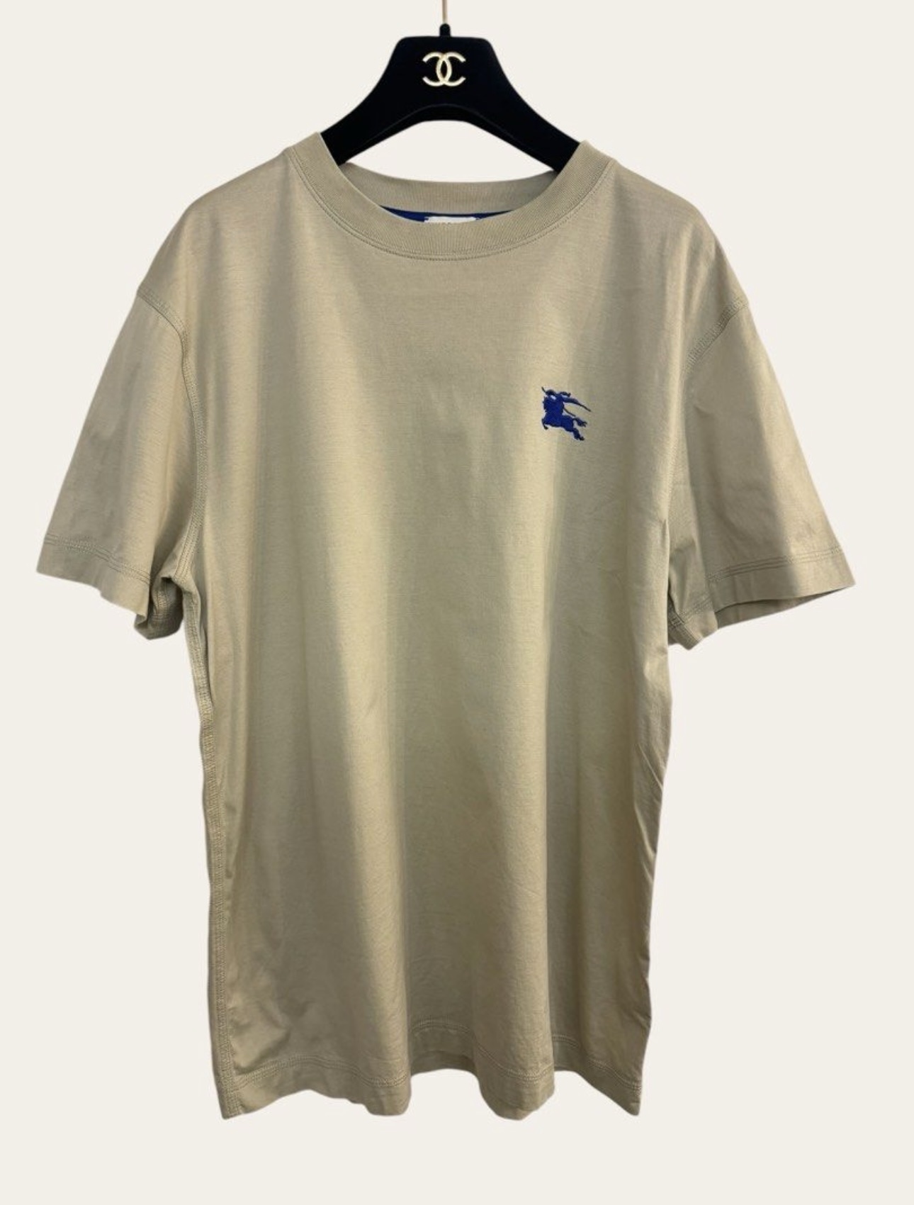 Burberry Knight Logo T-Shirt - DLUXETRIBUTE